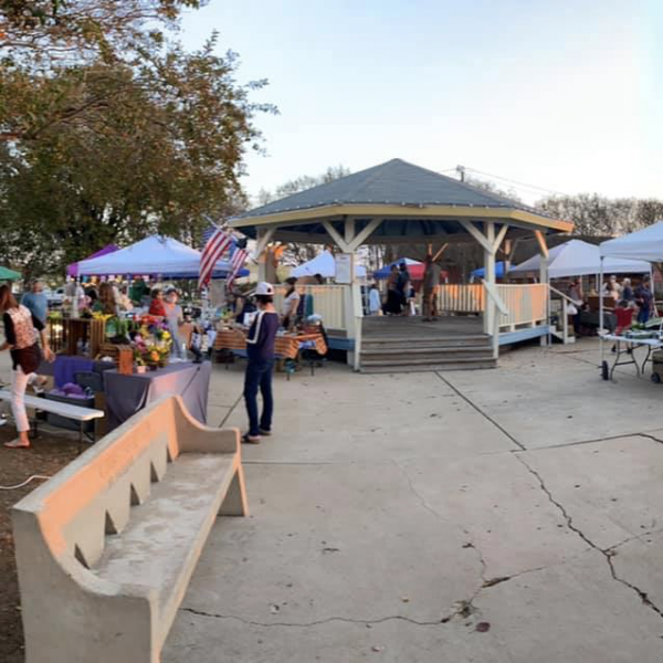 Elgin Farmers’ Market – Buy local, eat fresh